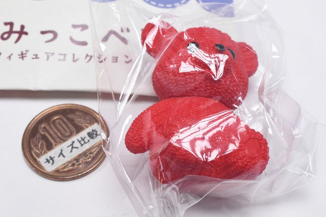 Amikko Bear Figure Collection [1.Red] – toysantajp