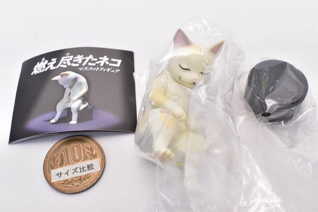 Burned out cat mascot figure [1.Calico cat] – toysantajp