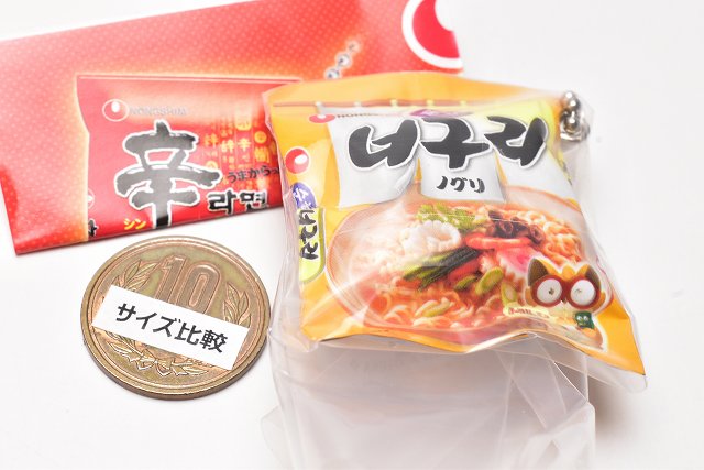 Nongshim bag noodles miniature charm collection [5.Noguri Ramen Mild ...