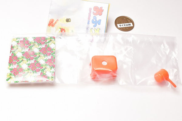 Showa Nostalgic Series Bath Memories Miniature Collection [6.Karadamop ...