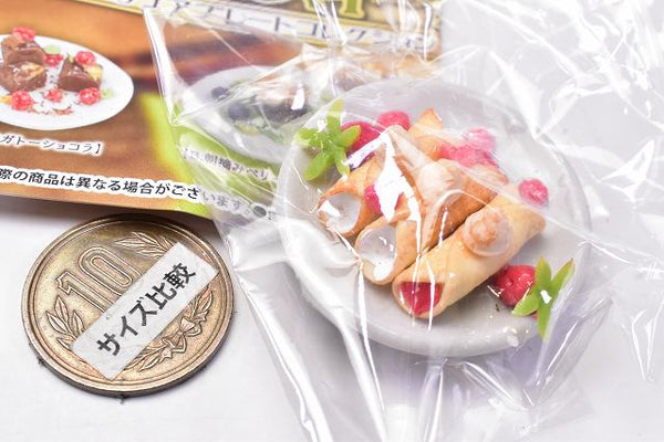 Fairy tale Sweets miniature plate collection [5.Strawberry crepe ...